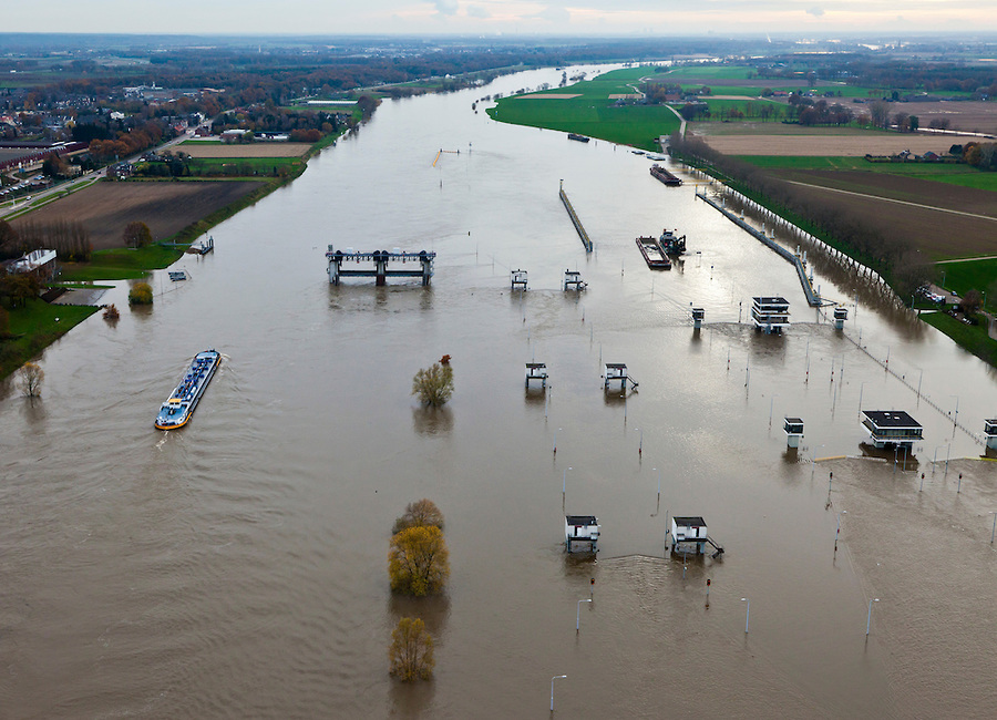 G.4.9 Stuw / waterkering (doorvaartopening) – IENC Kennisportaal